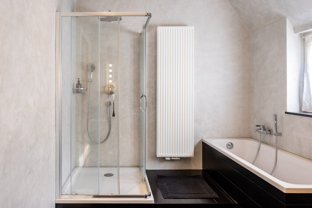 Private bathroom - ClayLime